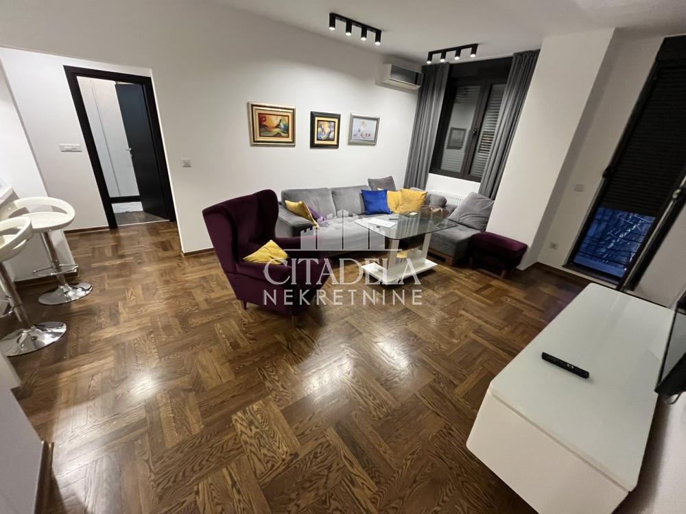 Crveni krsti - Starca Vujadina ID#2106 950 €