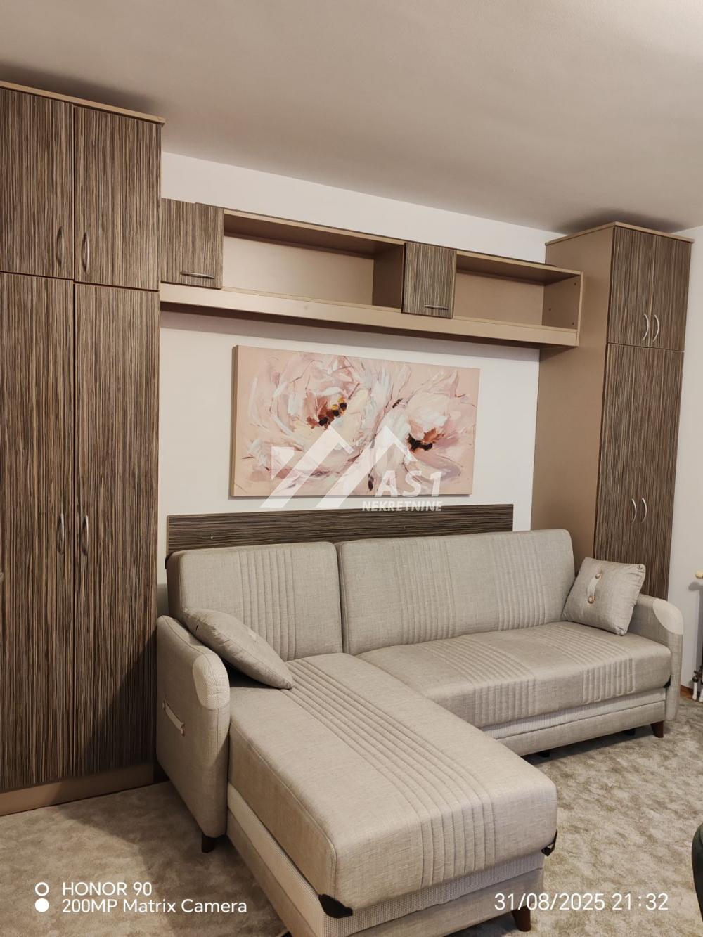 Izdajem potpuno renoviranu garsonjeru na Novoj Detelinari !!! ID#3406 290 €