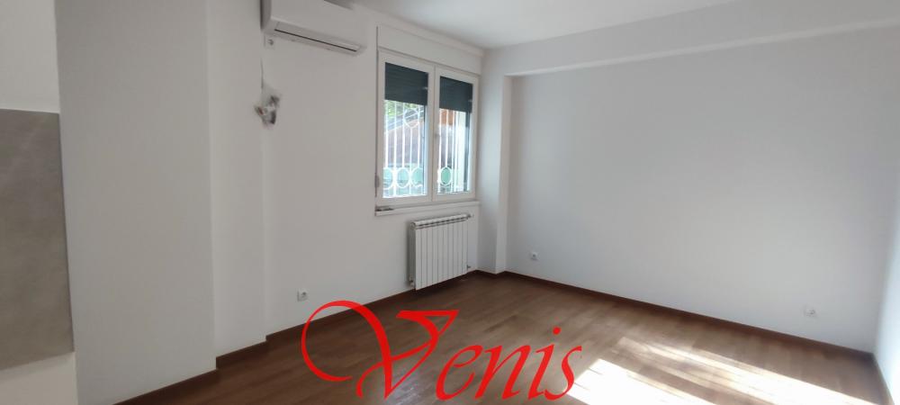 TELEP ul Neimarova - 33 m2 - 300 Evra NOV - NEUSELJAVAN ID#2616 300 €