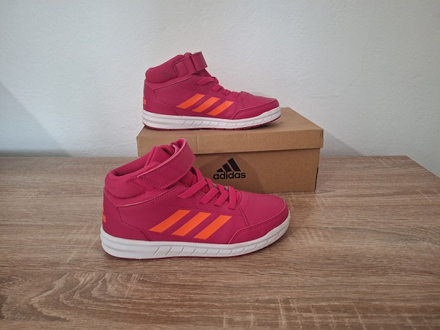 Nove Adidas roze duboke patike br 35 ug 22,5 devojčice