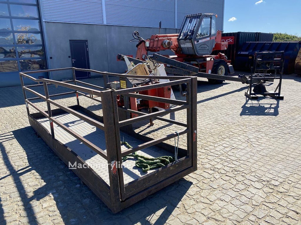 Manitou MRT1540 teleskopska dizalica