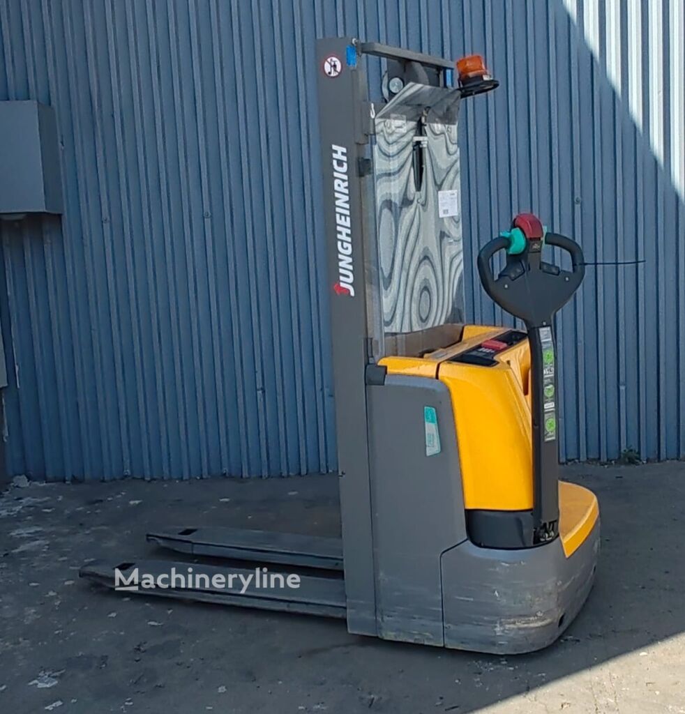Jungheinrich EJC 110 Li-ion 2.7m/ 2019y/ 3150mh makazasti paletar