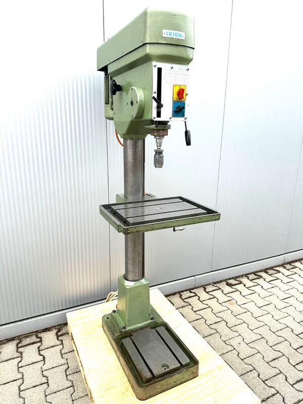 Ixion Säulenbohrmaschine IXION BS 30 stolna bušilica