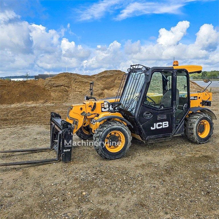 Prodaje se JCB 525-60T4 teleskopski utovarivač na aukciji
