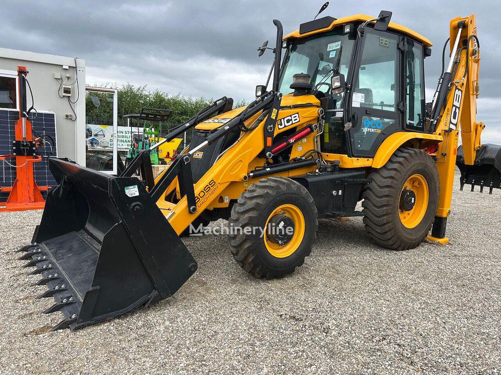 Novi JCB 3DX PLUS bager-utovarivač