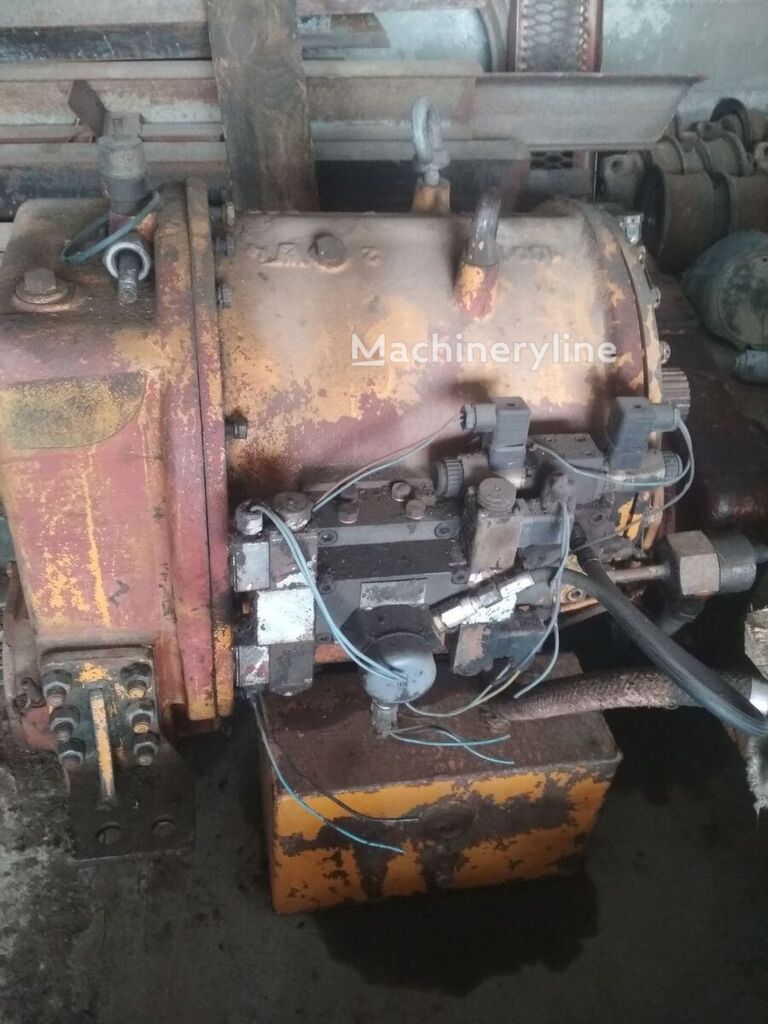 LKT -120 4-PR 160 menjač za LKT -120 prednjeg utovarivača