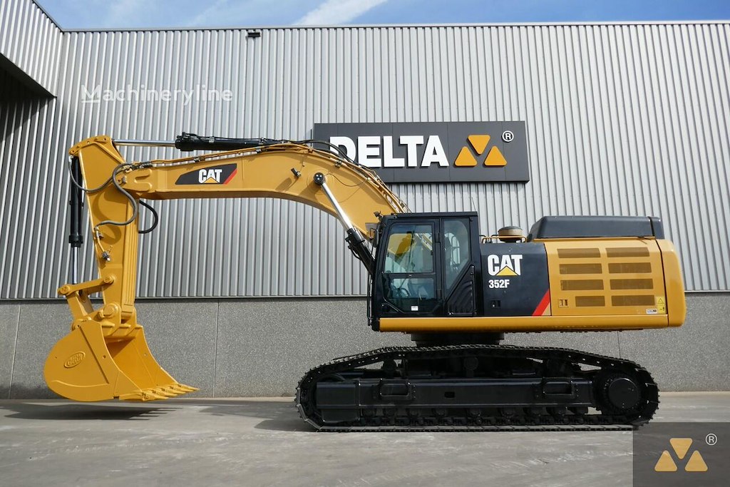 Caterpillar 352F bager guseničar