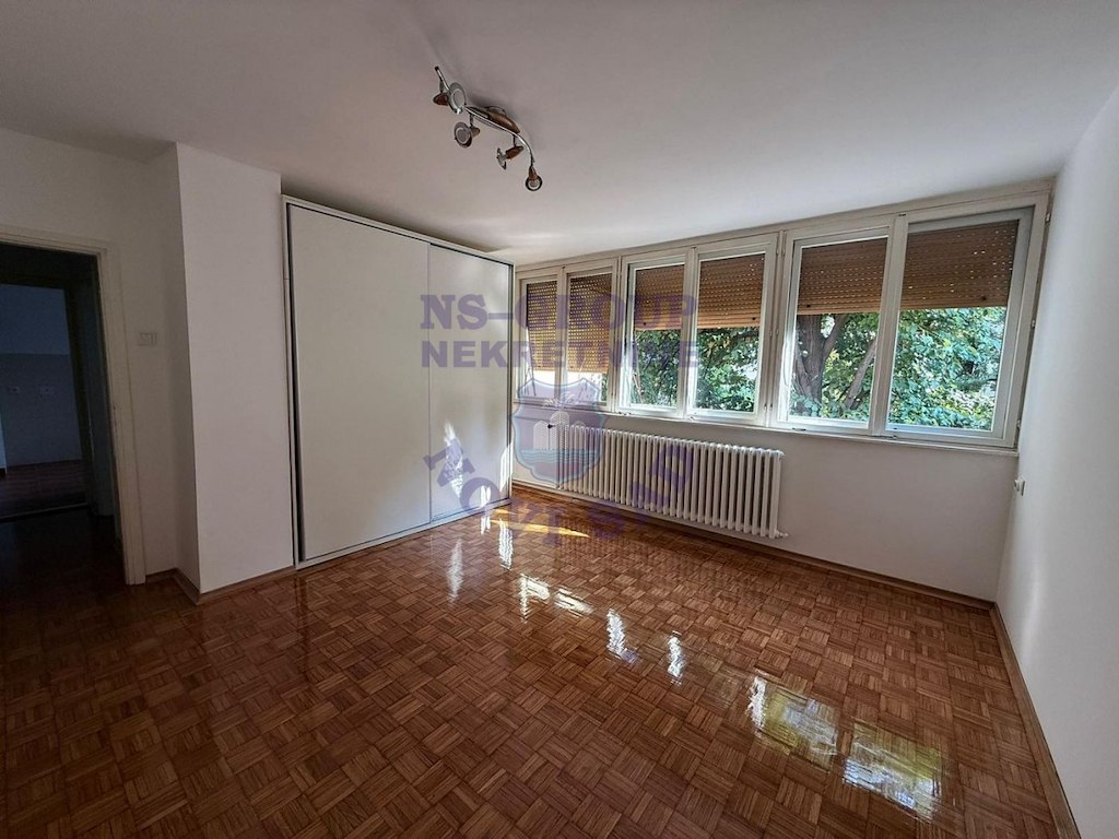 Predstavljamo vam savršen dvosoban stan na Detelinari 51m2