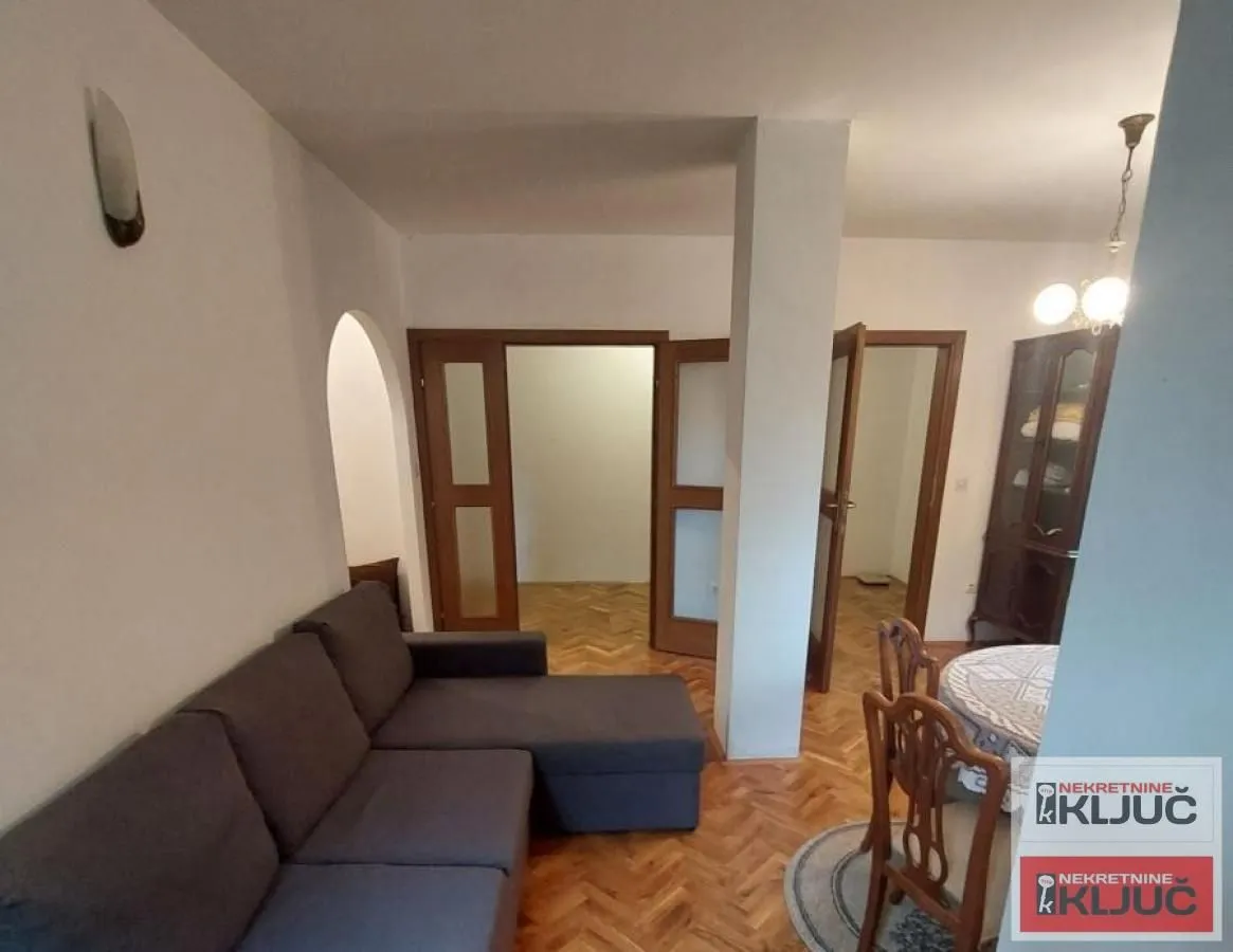 Prodaja, jednosoban stan, 54m², Sajmište, Novi Sad