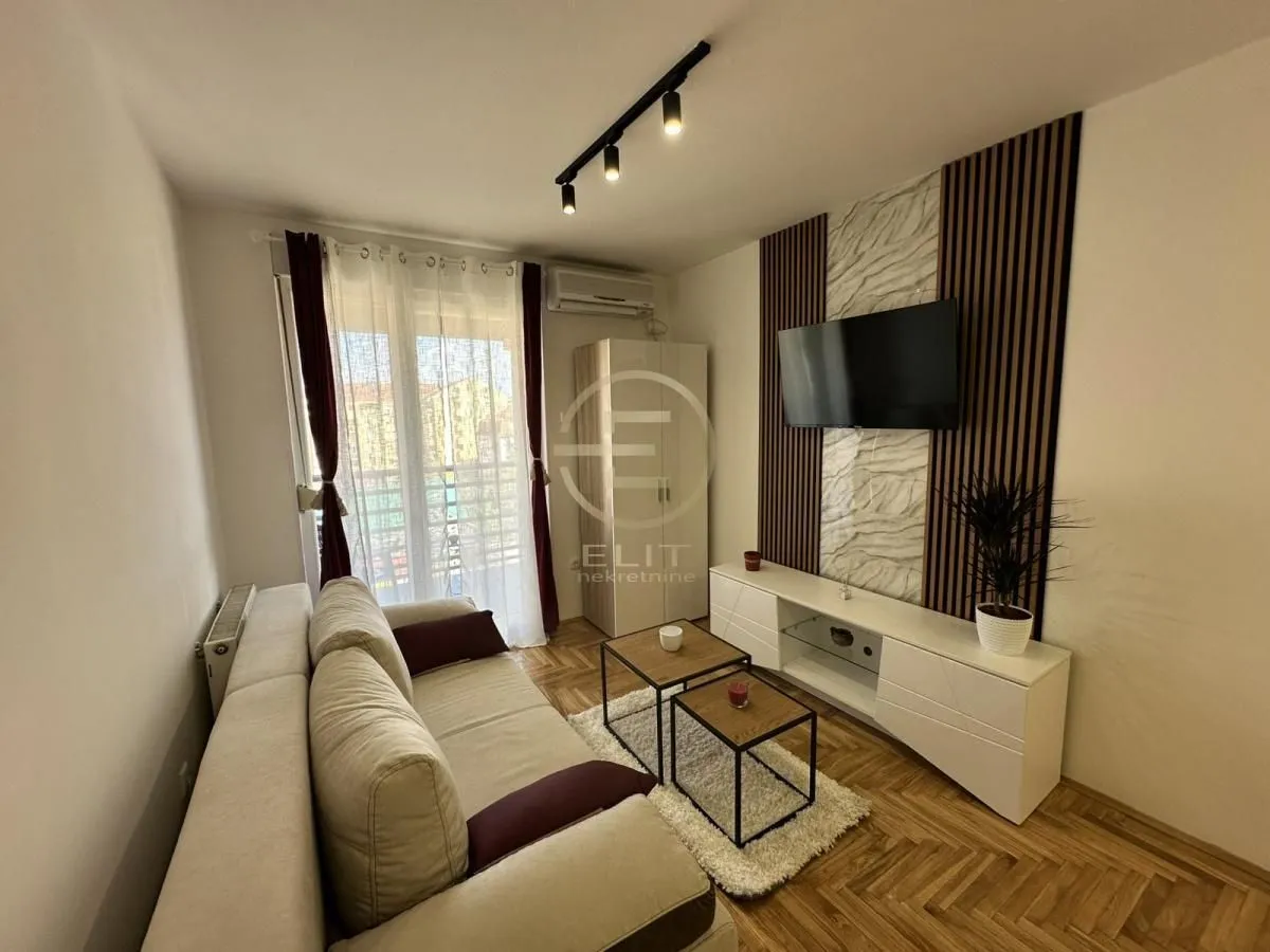Prodaja, garsonjera, 25m2, Detelinara, Novi Sad, Novi Sad