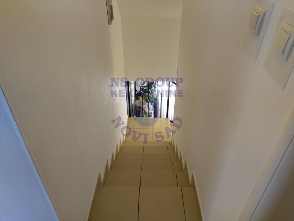 Četvorosoban stan na prodaju, 81m2, 175.000€