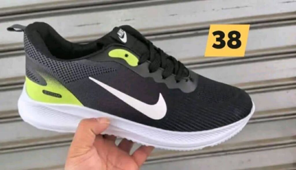 Patike, Nike, veličina - 38