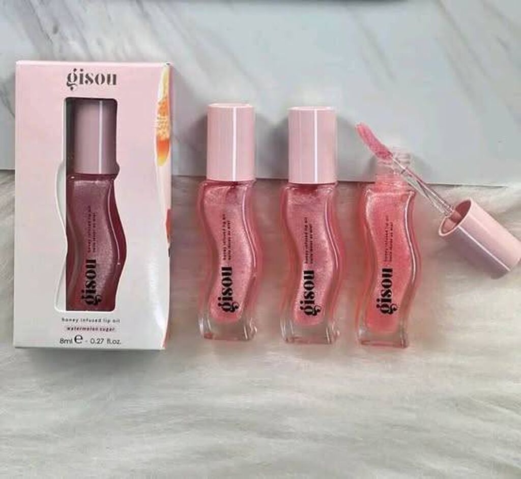 Gisou lip oil – ulja za usne sa medom Koriste se kao sjaj/ulje za usne