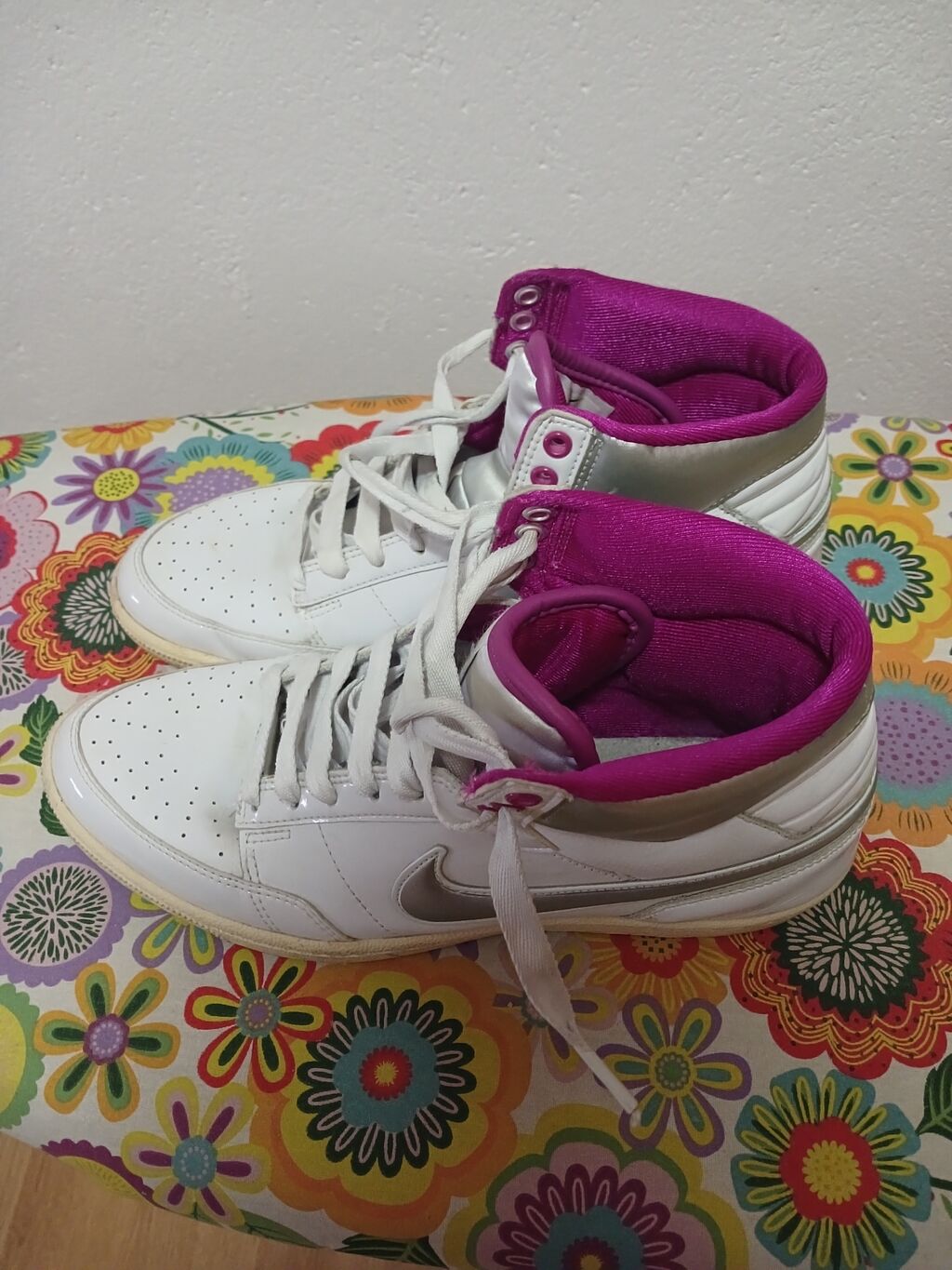 Nike, 39, bоја - Bela