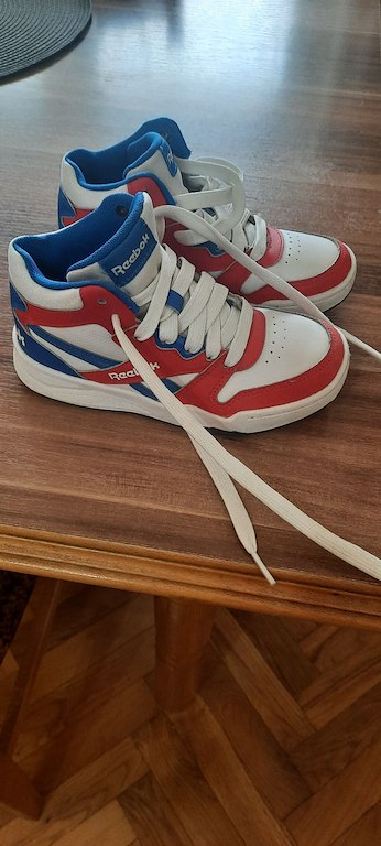 Reebok patike par puta obuvene vel 31