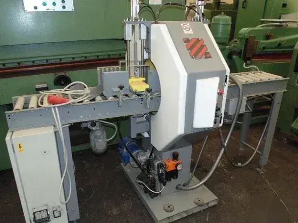 Pakerica Robopac COMIL – Compacta 400 Industrijska mašina za pakovanje