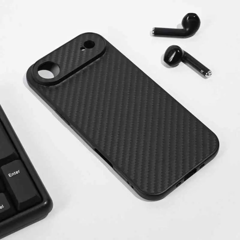 Maska Carbon fiber za iPhone 17 Air 6.6 crna