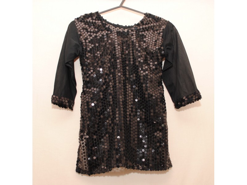 Bluza od šljokica 6-7god**Novo?**