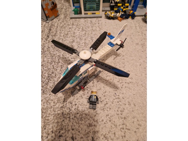Lego City Police Helicopter (7741)