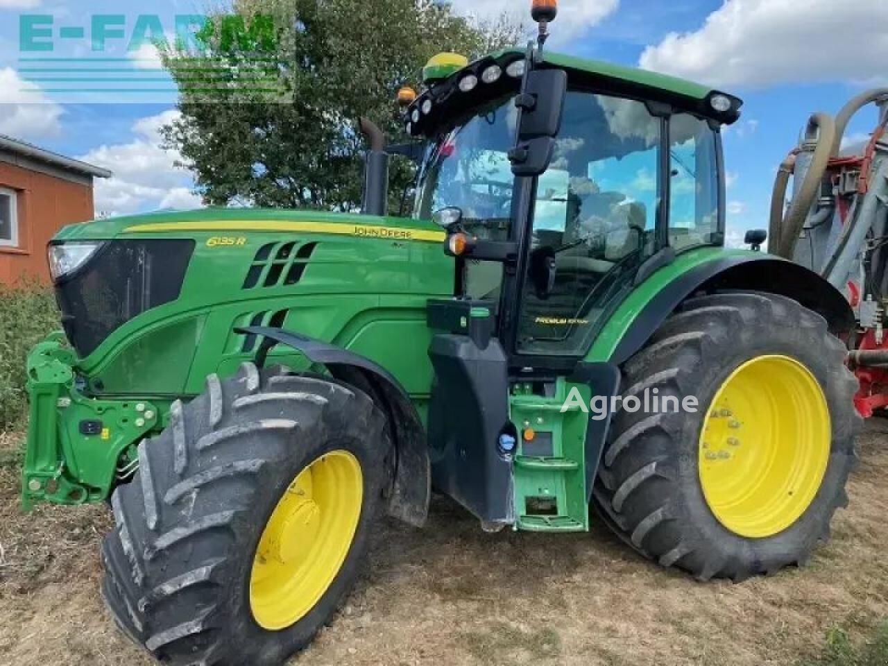 John Deere 6135r traktor točkaš