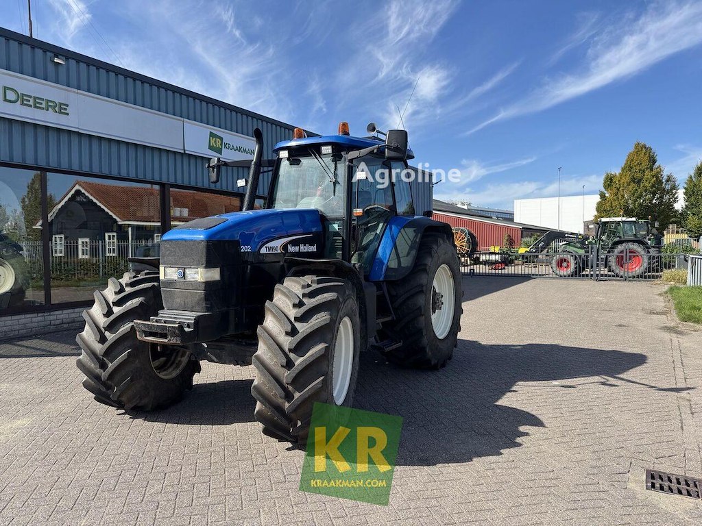 New Holland TM190 traktor točkaš