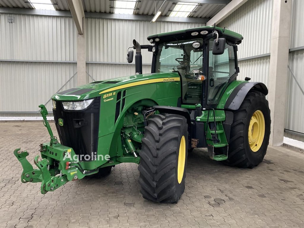 John Deere 8335R traktor točkaš
