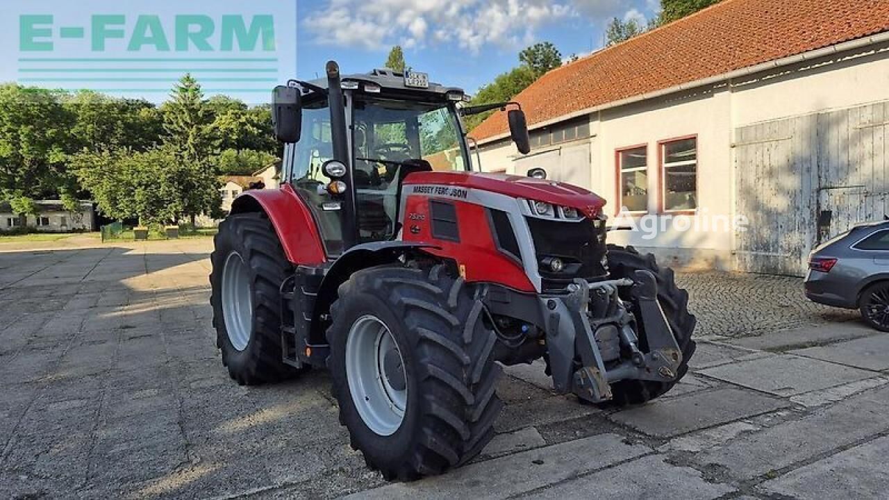 Massey Ferguson 7s.210 dyna-vt exclusive Exclusive traktor točkaš