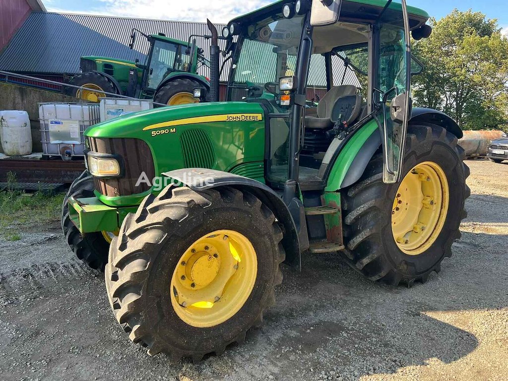 John Deere 5090 M traktor točkaš