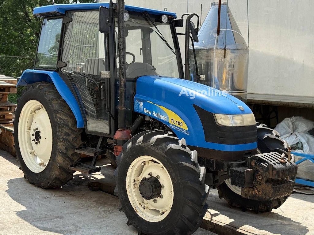 New Holland TL 105 traktor točkaš