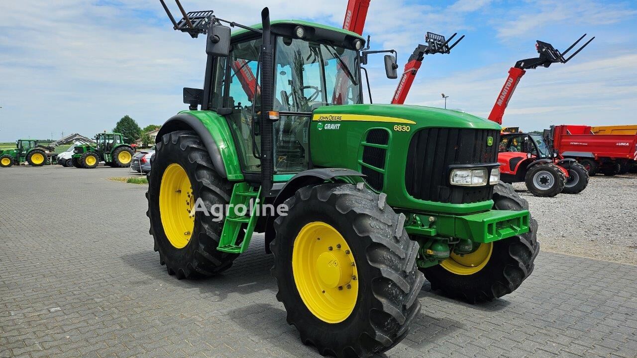 John Deere 6830 traktor točkaš