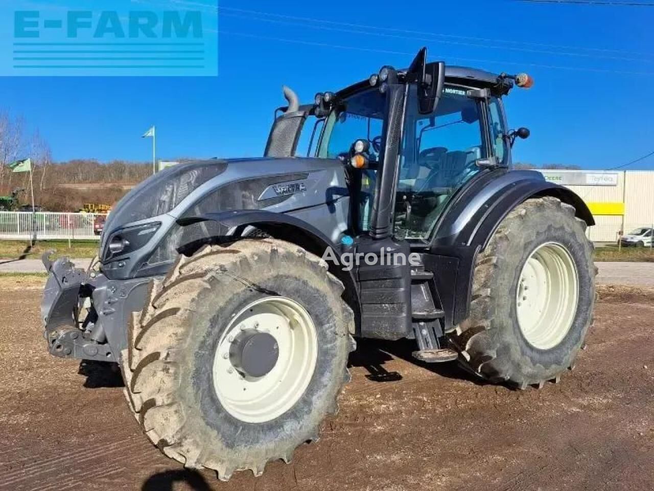 Valtra t214 traktor točkaš