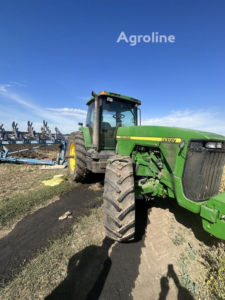 John Deere 8400 traktor točkaš