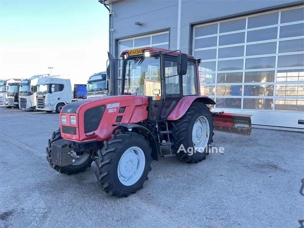 MTZ Belarus 952.5 traktor točkaš