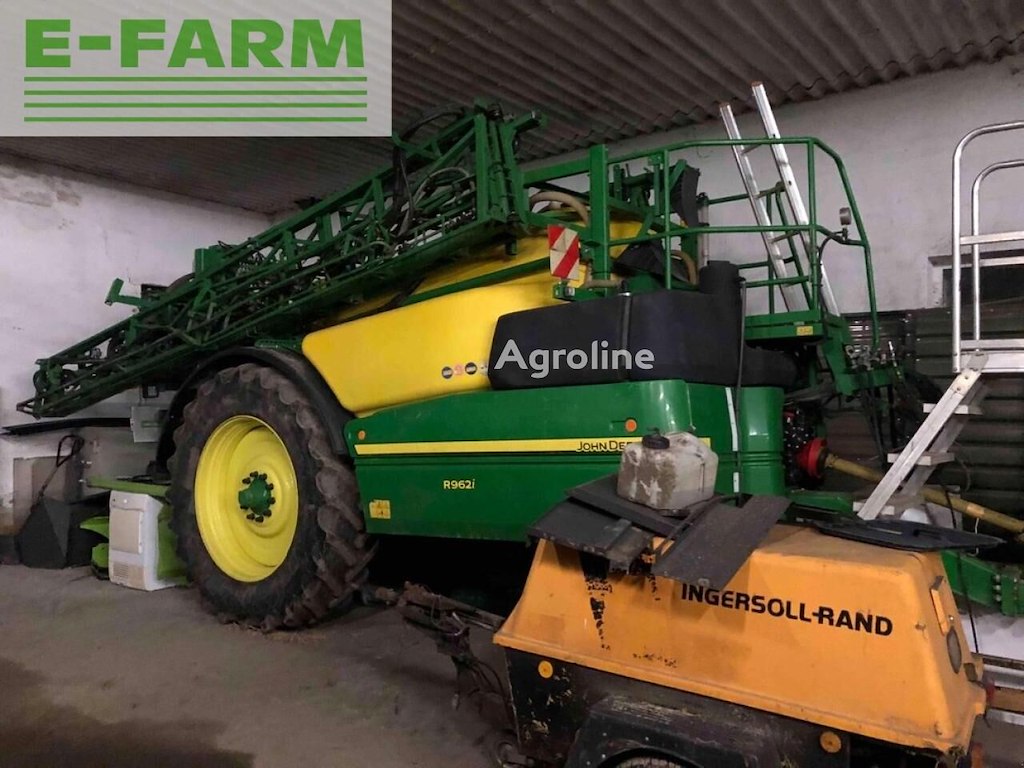 John Deere r962i traktor točkaš