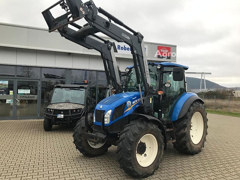 New Holland T4.85 traktor točkaš