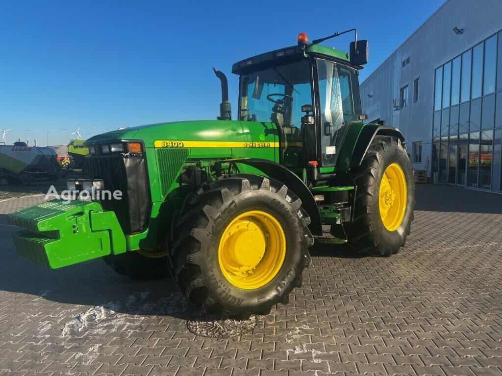 John Deere 8400 traktor točkaš