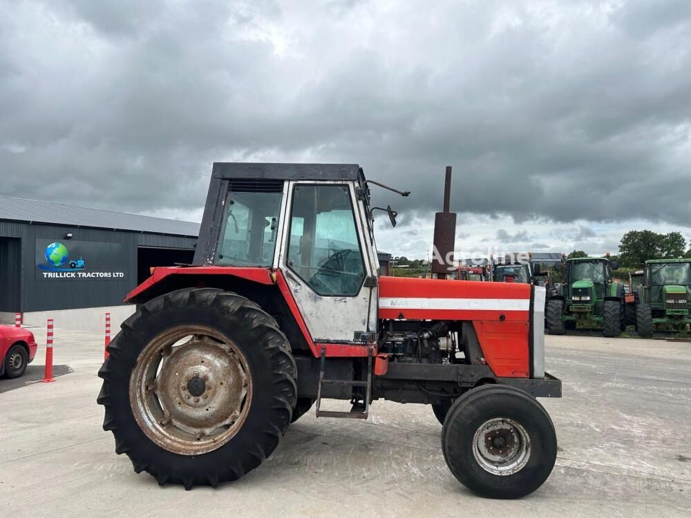 Massey Ferguson 698 traktor točkaš