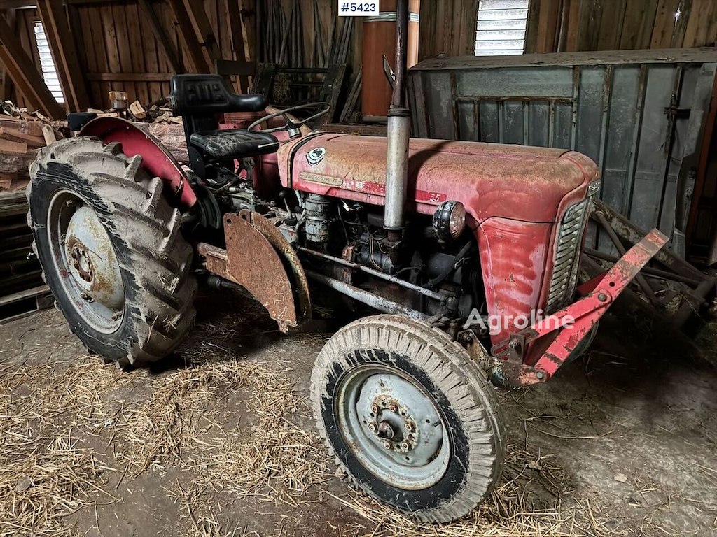 Massey Ferguson 35 traktor točkaš