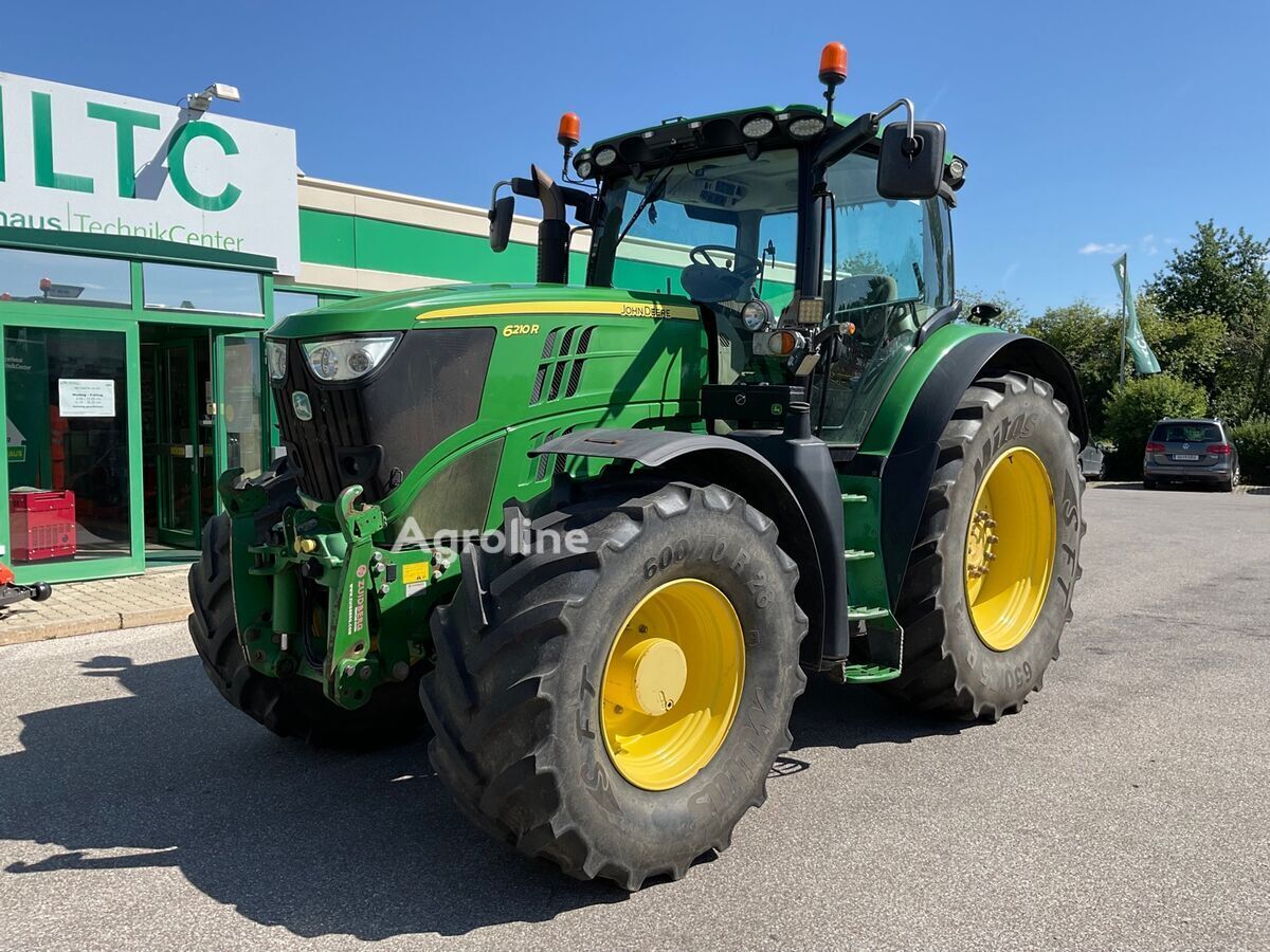 John Deere 6210R traktor točkaš