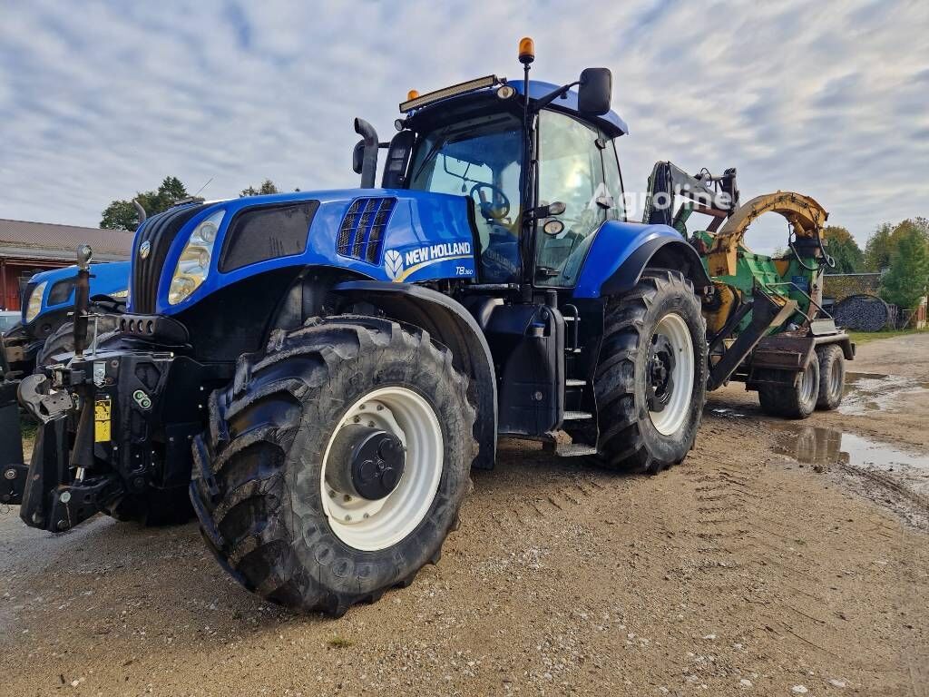 New Holland T 8.360 PC traktor točkaš