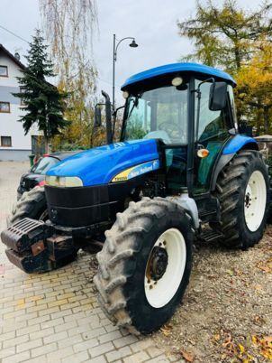 New Holland TD5050 traktor točkaš