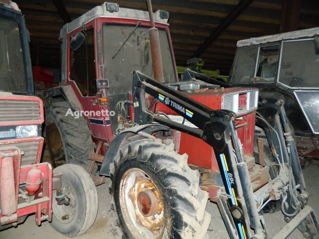 International 844 AXL traktor točkaš