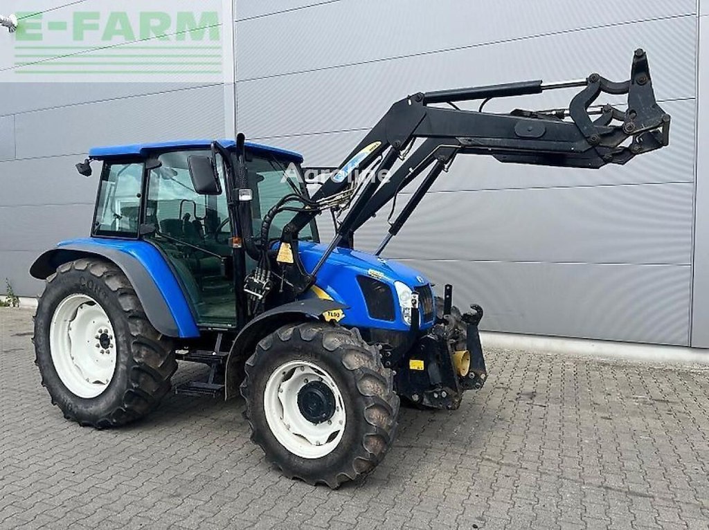 New Holland tl 90 a A traktor točkaš