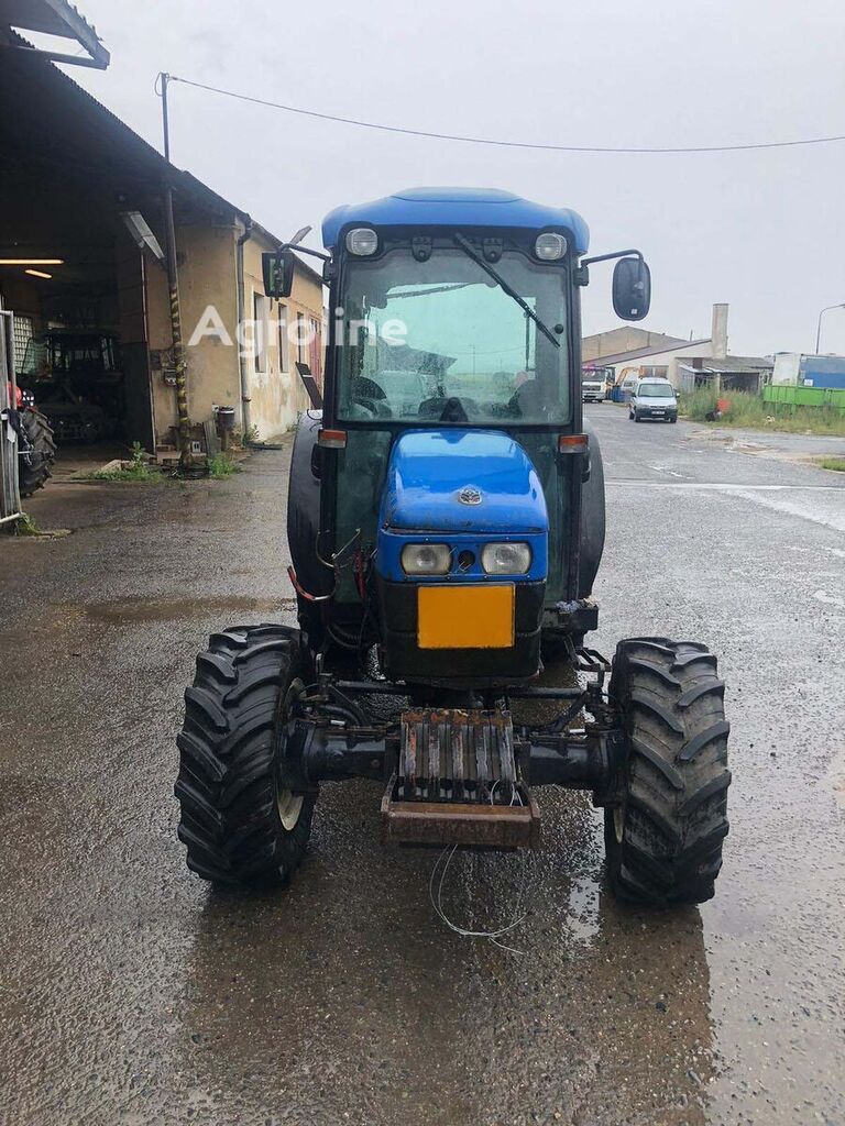 New Holland TN 75 FA traktor točkaš