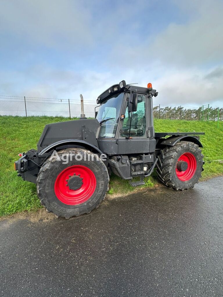 JCB Fastrac traktor točkaš