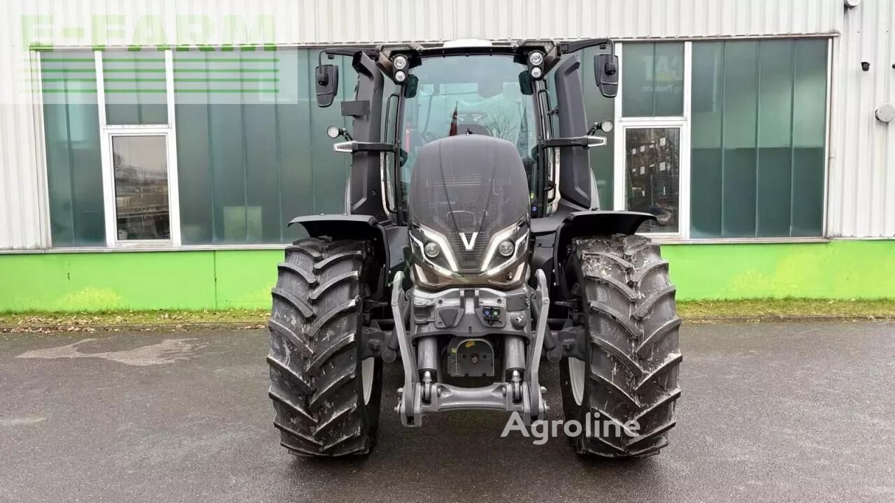 Valtra q 285 traktor točkaš