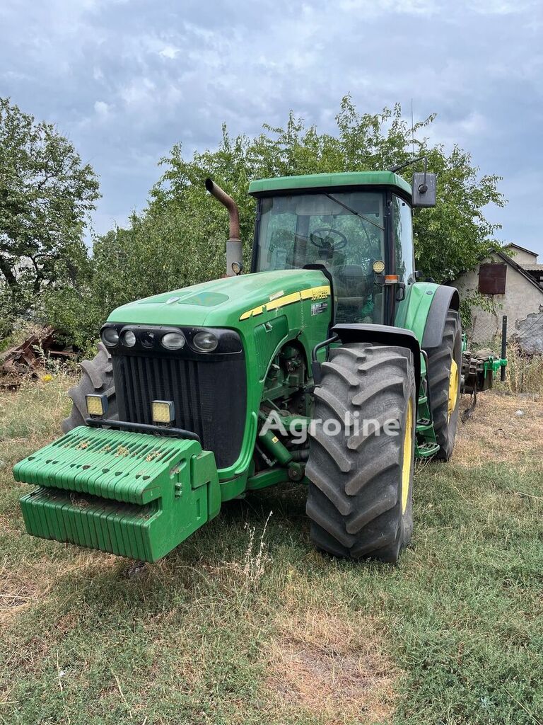 John Deere 8220 traktor točkaš