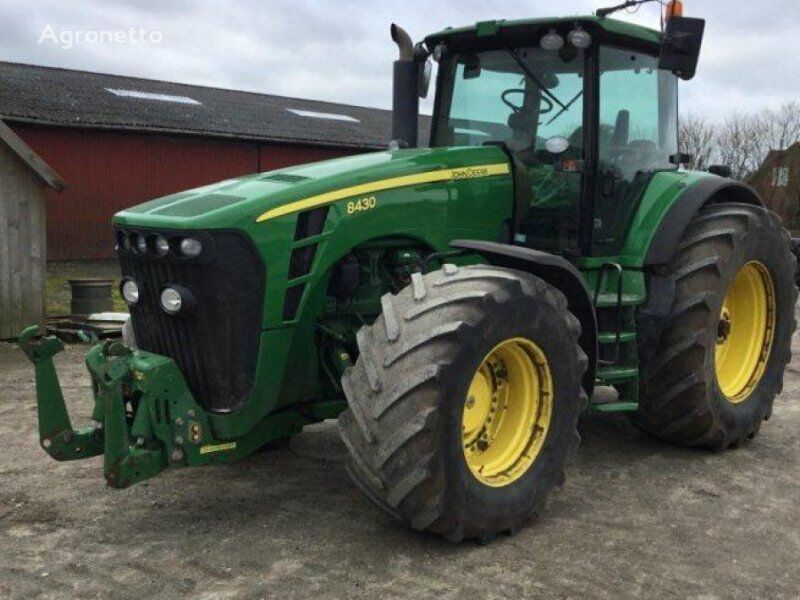 John Deere 8430 Powershift traktor točkaš