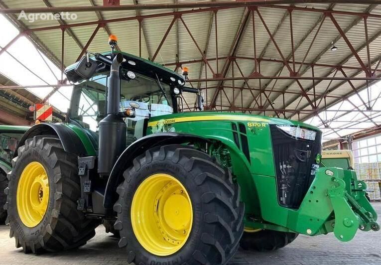 John Deere 8370 R traktor točkaš