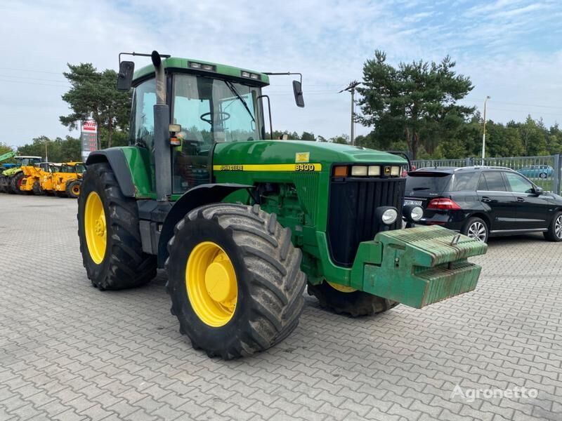 John Deere 8400 traktor točkaš